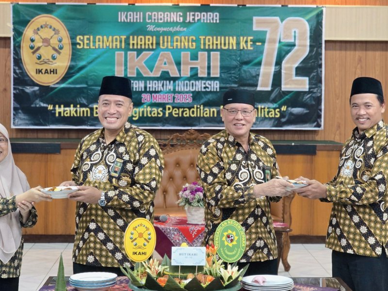 Semarakkan HUT IKAHI Ke-72, IKAHI Cabang Jepara Gelar Buka Puasa Bersama dan Pemberian Santunan